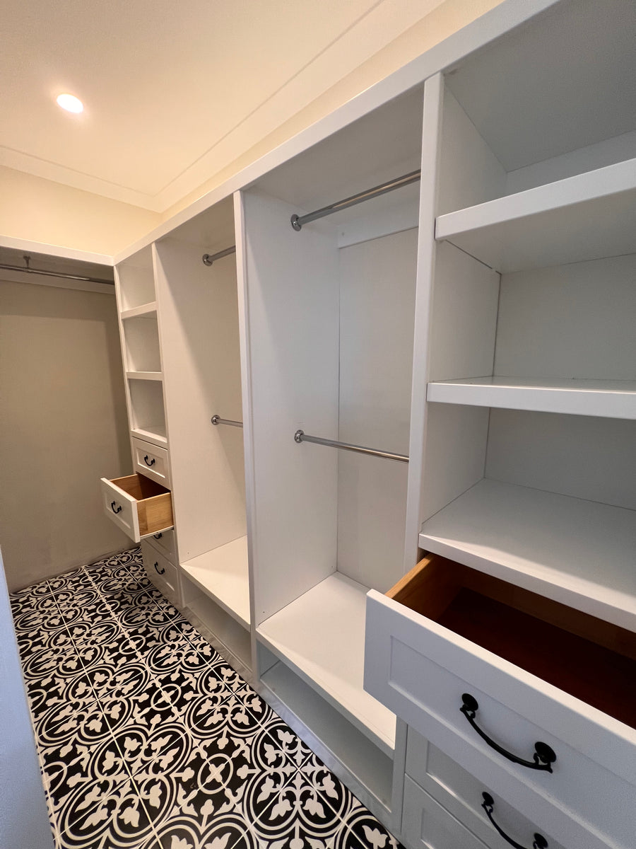 Walk In Robes Custom Built – Echidna Creations